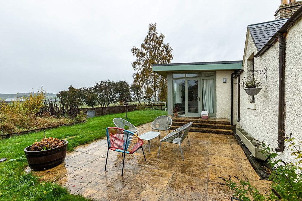 3 Bed Semi-Detached Cottage in Offers Over £345,000 | 2 Whitrig Bog ...